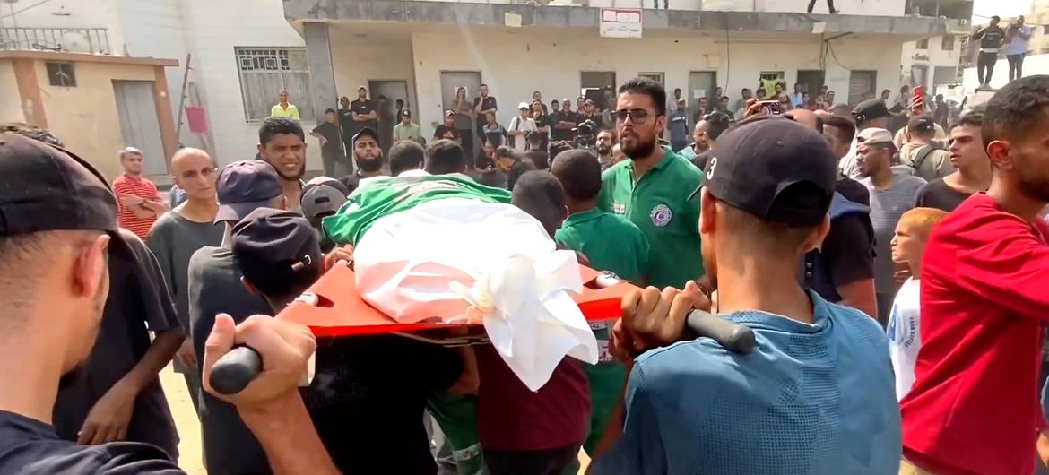 Defending truth-tellers, from war zones to the digital frontline | UN News